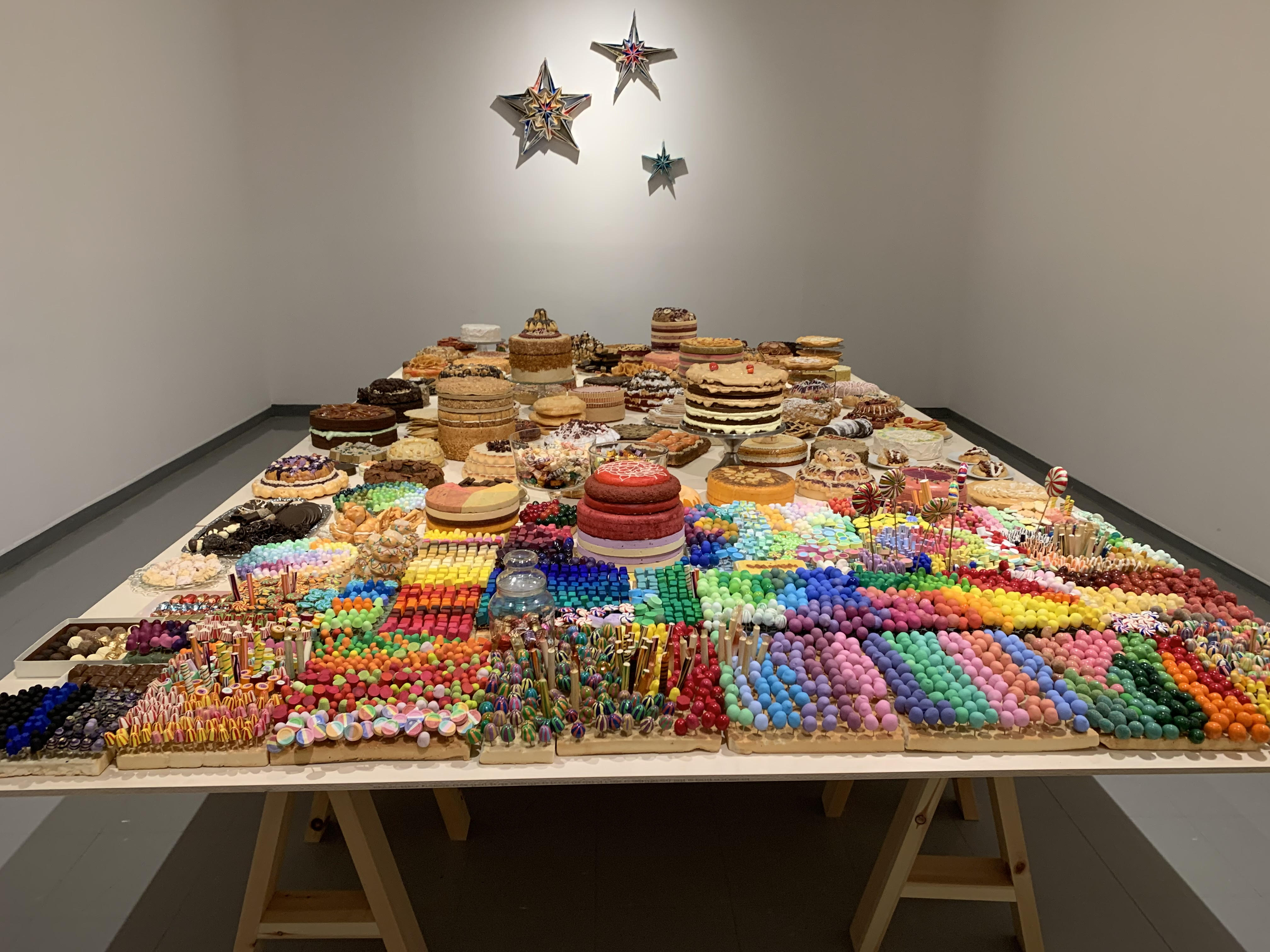 A highly colorful exhibition in Chicoutimi, for the artist from La Baie ...